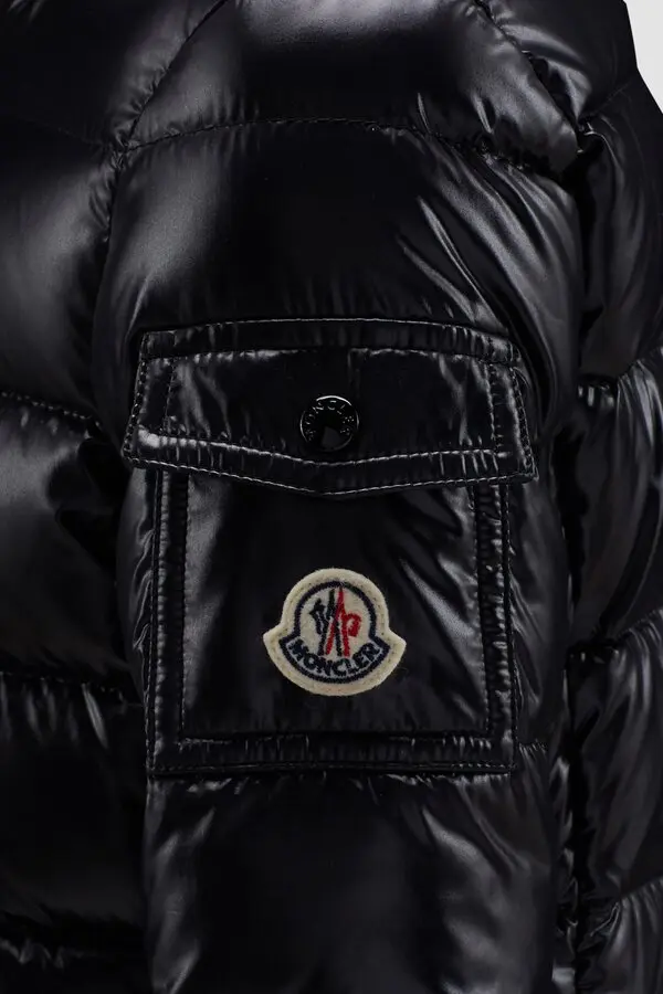 Moncler Logo Patch Hooded Down Jacket - Black