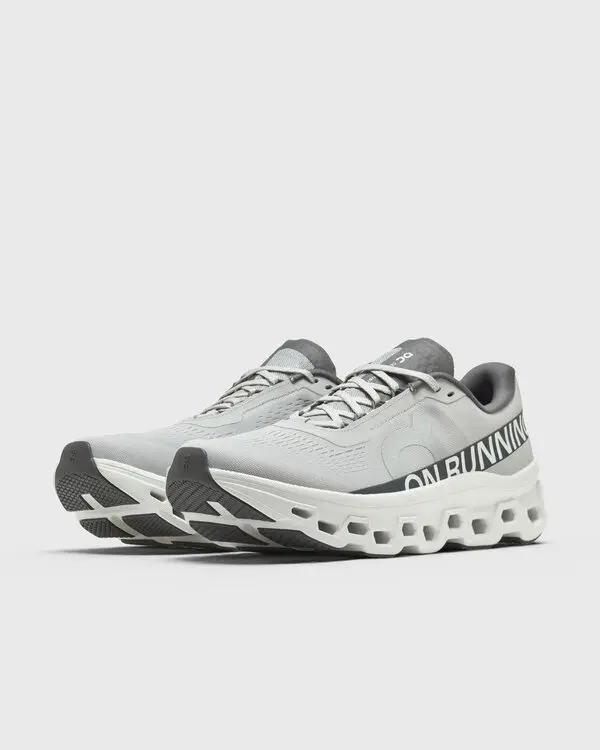On Cloudmonster Low Top Sneakers