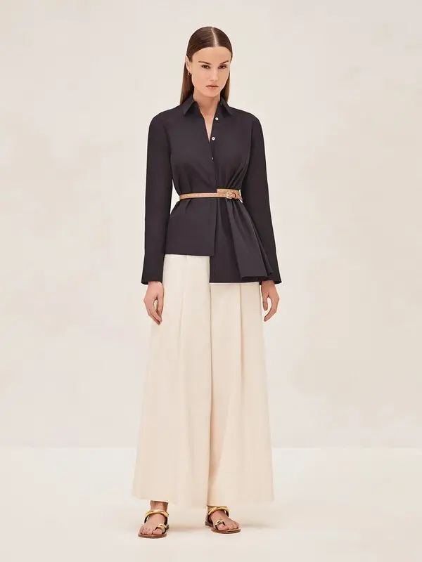 Alexis Burke Top