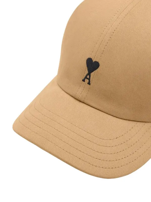 AMI Paris De Coeur Cap
