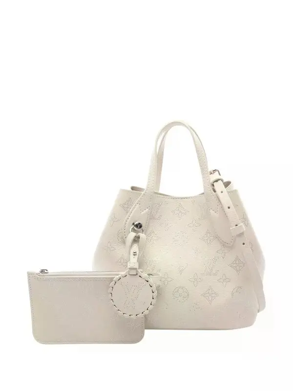 LOUIS VUITTON 2020-2026 Monogram Mahina Blossom Pm Satchel - White