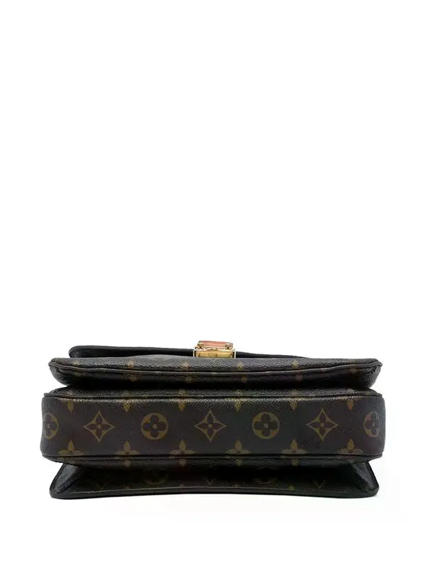 LOUIS VUITTON 2017 Monogram Pochette Metis Satchel