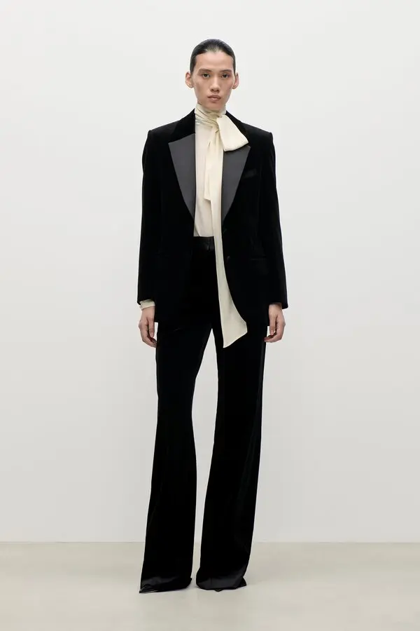 Victoria Beckham Camilla Velvet Tuxedo Jacket - Black