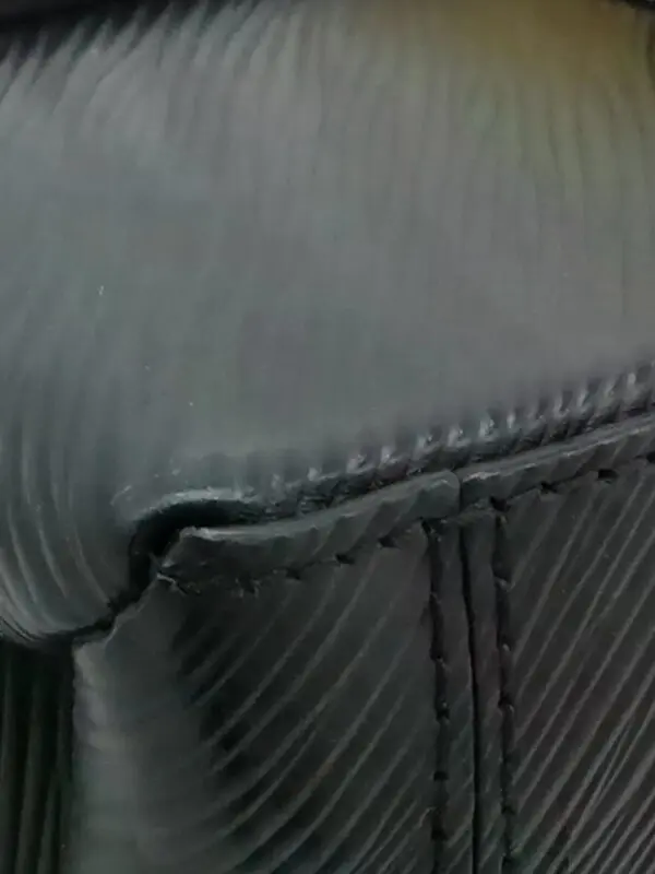 LOUIS VUITTON 2018 Epi Locky Bb Satchel