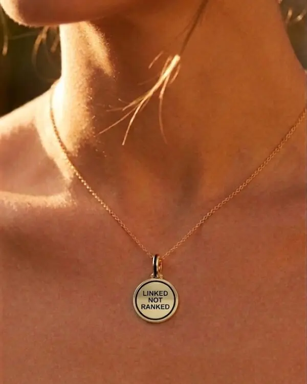 INCREDIBLE RISING 14k Yellow "linked Not Ranked" Pendant Necklace