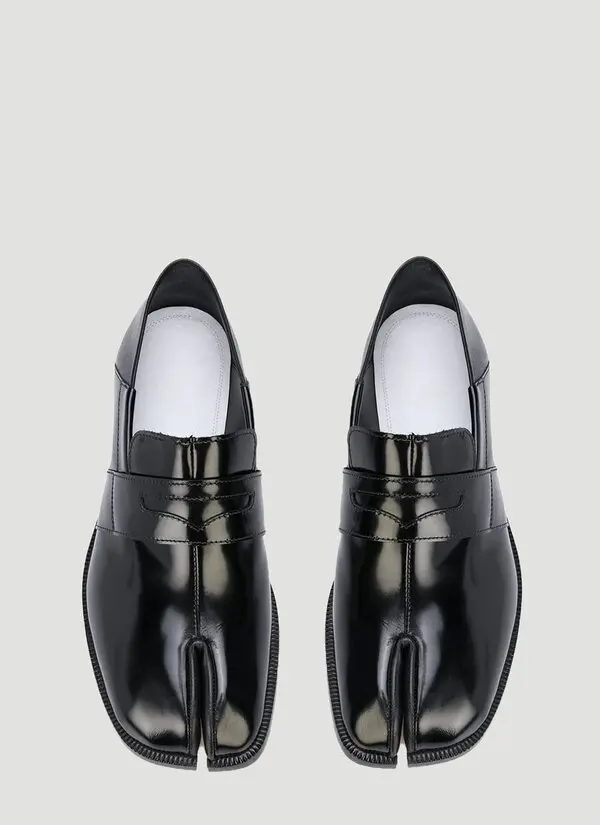 MAISON MARGIELA Tabi Leather Loafers