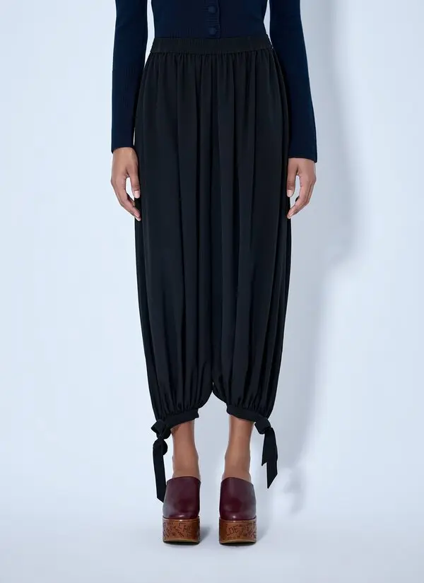 Chloé Fluid Pleated Pants In Crêpe De Chine
