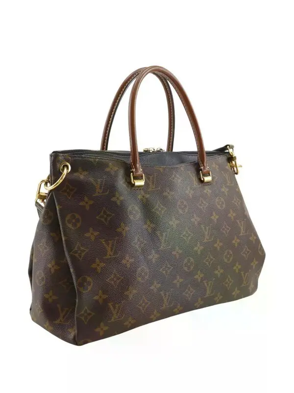 LOUIS VUITTON 2015 Monogram Pallas Mm Satchel