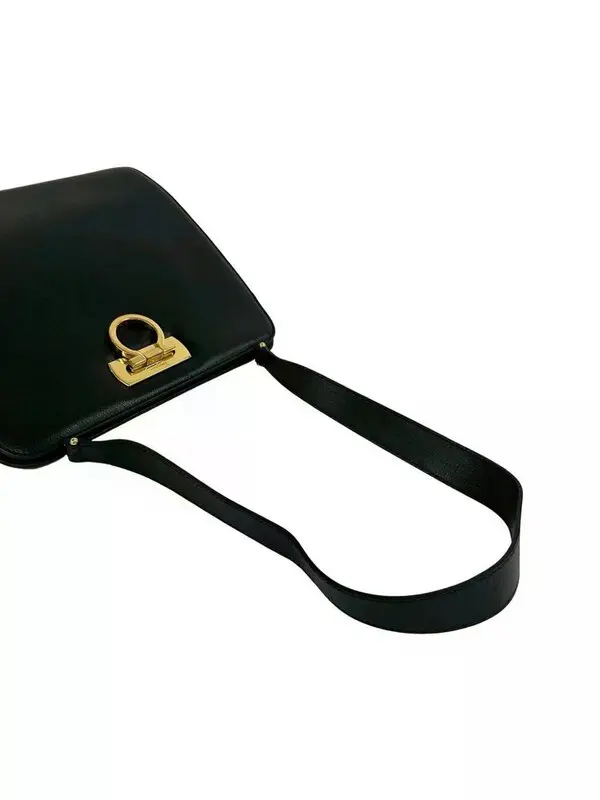 FERRAGAMO 1990-2000 Leather Gancini Shoulder Bag