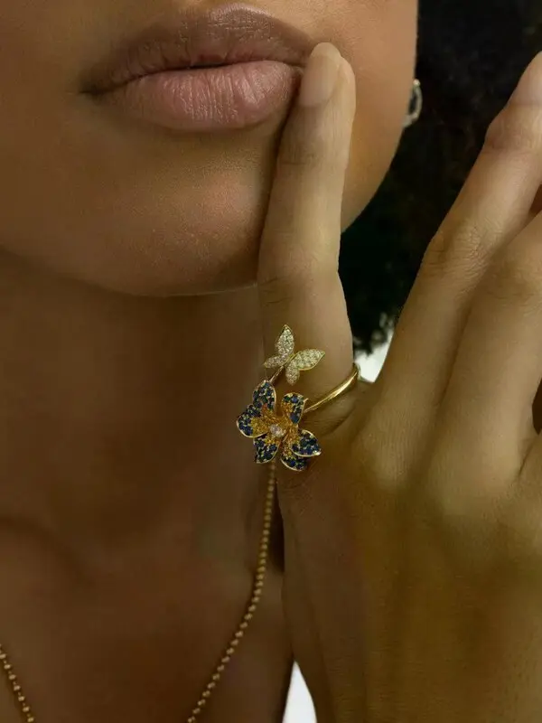 LISA NIK Sapphire Flower Ring