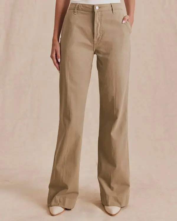 Splendid Modern Flare Jean