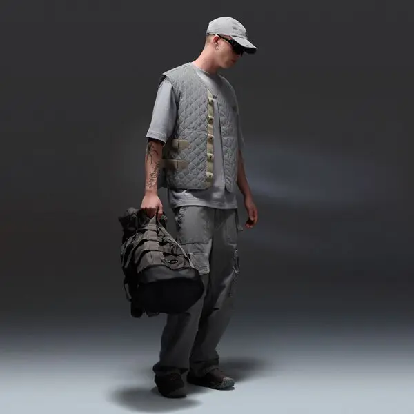 Oakley Reserve Strato Vest