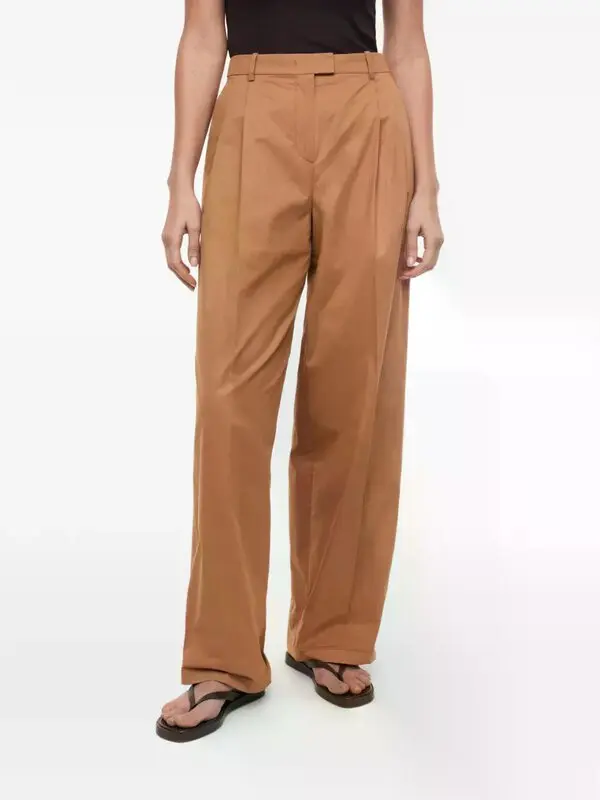 12 STOREEZ Metropolis Pleated Trousers