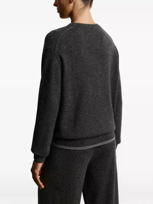 12 STOREEZ Aura Cashmere Sweater