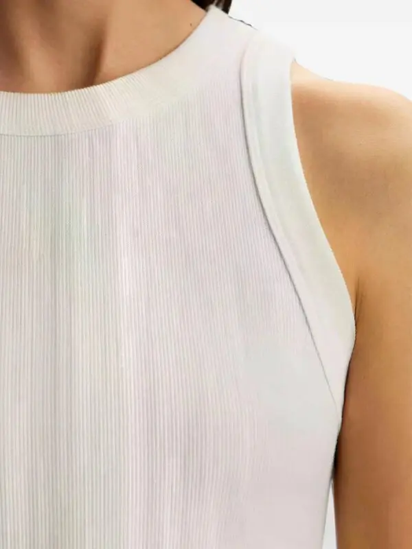 12 STOREEZ Ribbed Tank Top