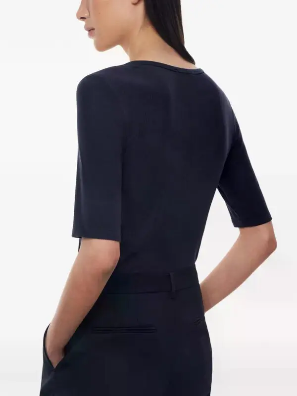 12 STOREEZ Gwen Ribbed-knit Top