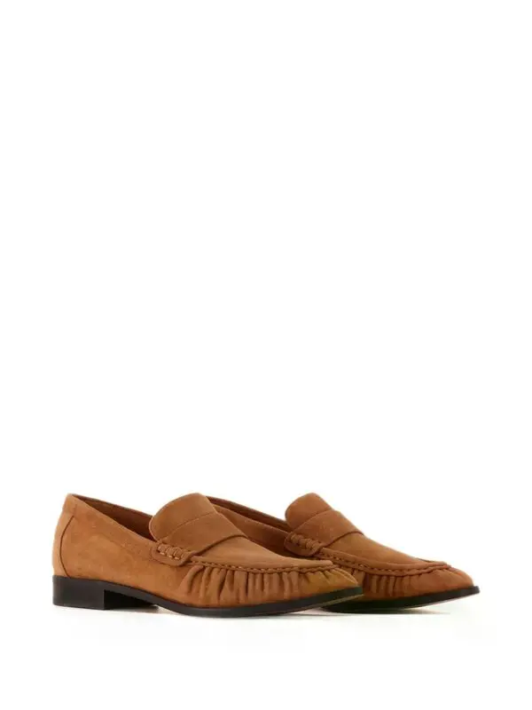 12 STOREEZ Arbat Ruched-detail Loafers
