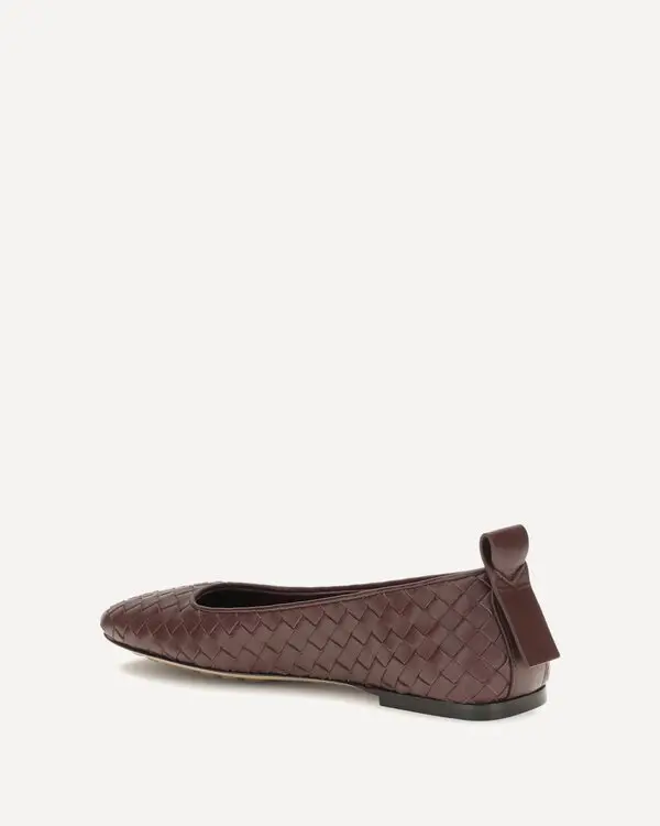 Bottega Veneta Charlotte Ballerinas In Intrecciato Leather - Brown