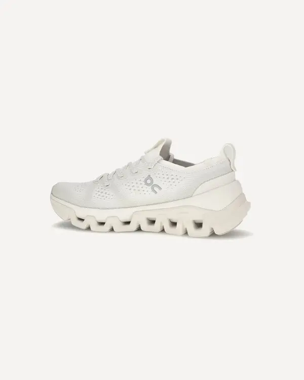 On Cloud X Tempo Sneakers - White