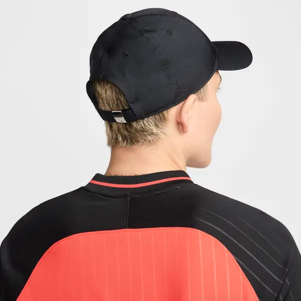 Nike Club Structured Cap With Metal Swoosh