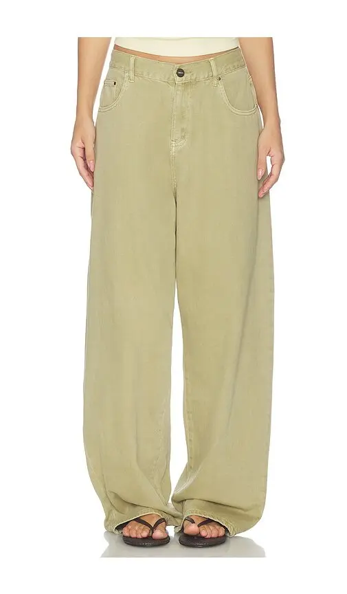 SNDYS. Lukas Lightweight Jeans - Sage