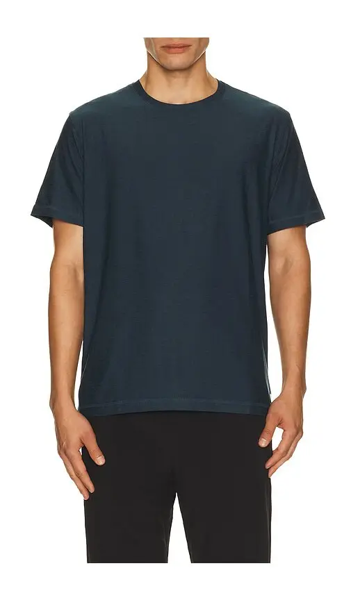 Vuori Strato Tech Tee In Blue