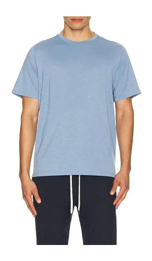 Vuori Current Tech Tee In Baby Blue