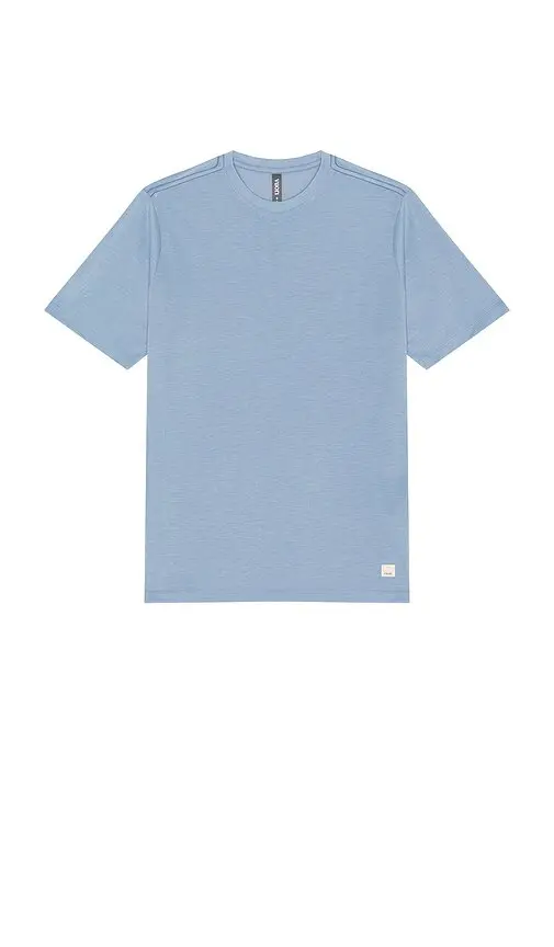 Vuori Current Tech Tee In Baby Blue