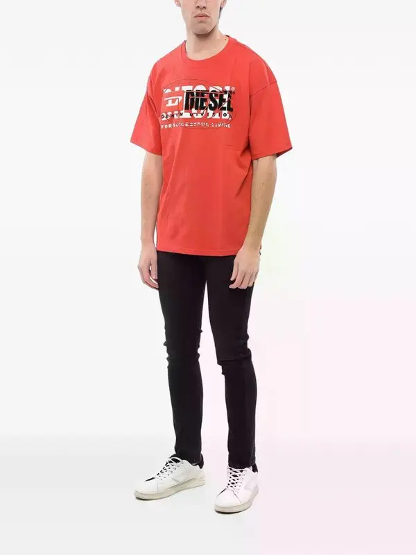 DIESEL® T-shirt With Layered Logos