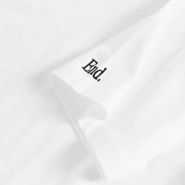 END. Whippet Graphic T-shirt - White