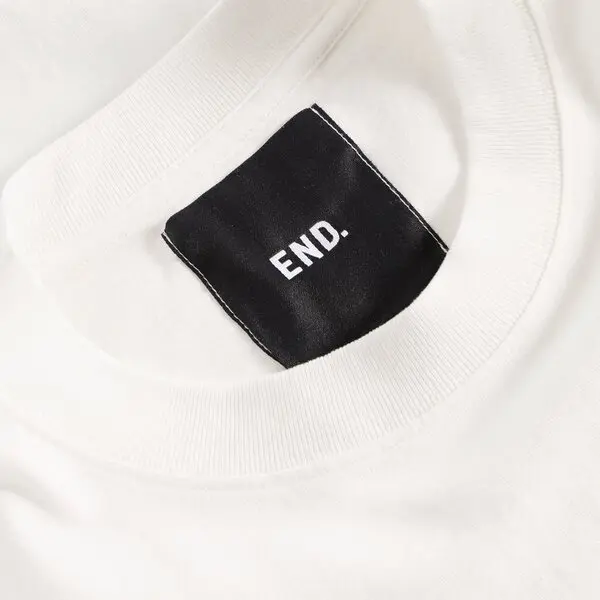 END. Petrol T-shirt - Ecru