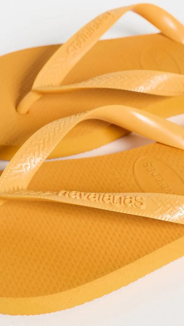 Havaianas Top Thong Sandals - Yellow