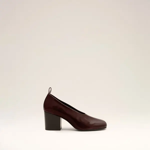 AMI Paris Brown Cow Leather Pumps - Chocolate Brown