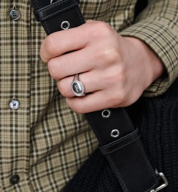 Dior Médaillon Signet Ring