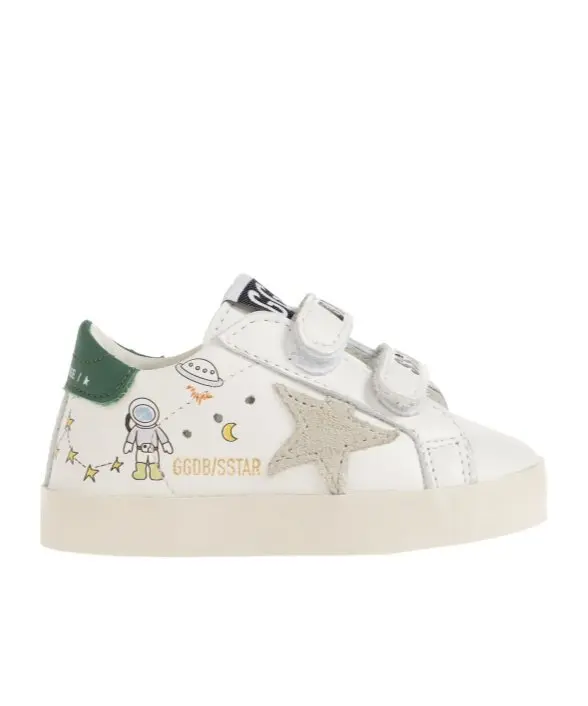 GOLDEN GOOSE Round Toe Sneakers