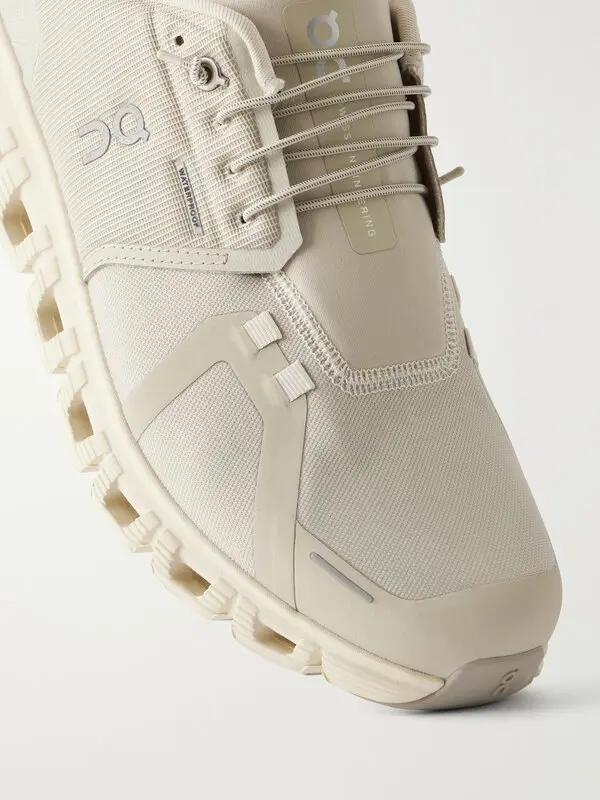 On 6 Wp Sneakers