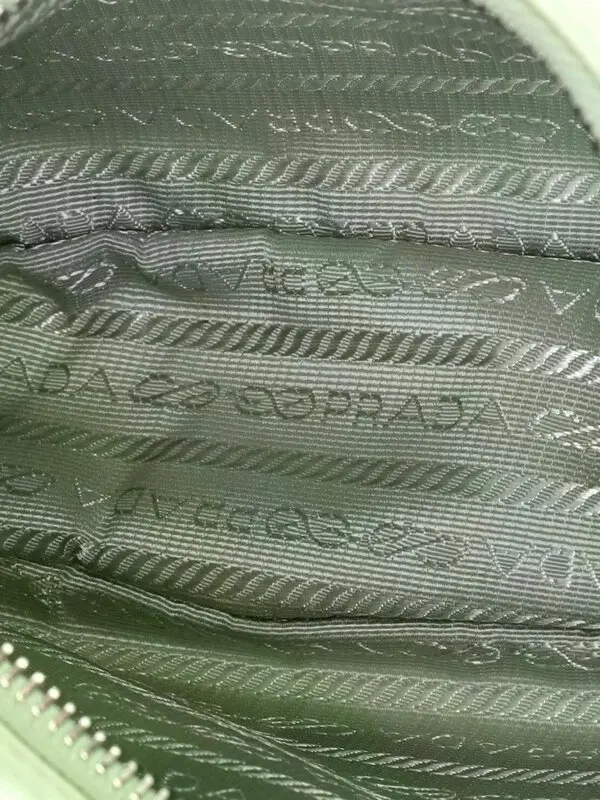 Prada Re-edition 2005 Shoulder Bag Tessuto - Green