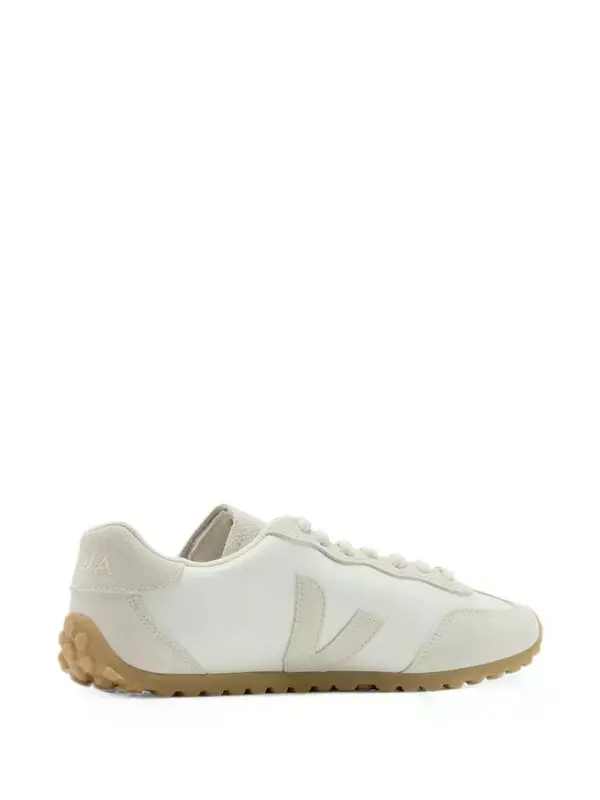 VEJA Gt Leather Natural Sneakers