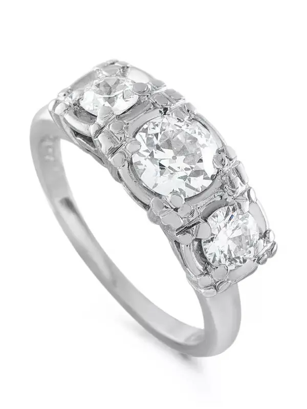 LB EXCLUSIVE Diamond Three-stone Ring