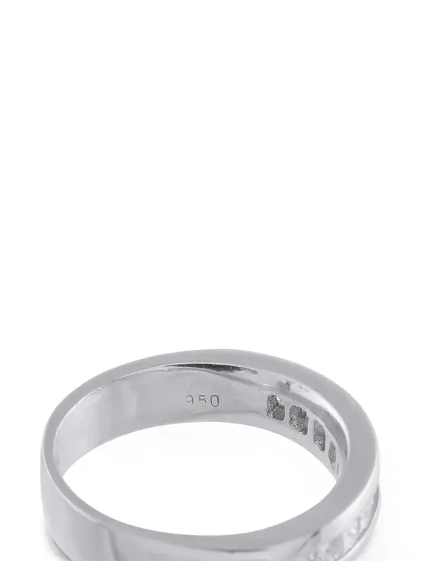 LB EXCLUSIVE Platinum Channel-set Princess-cut Diamond Ring