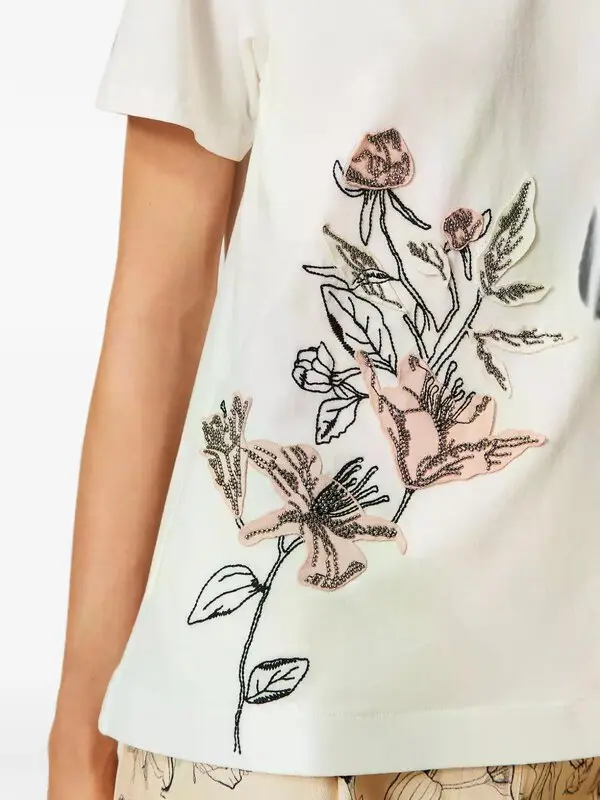 TWINSET T-shirt With Floral Embroidery