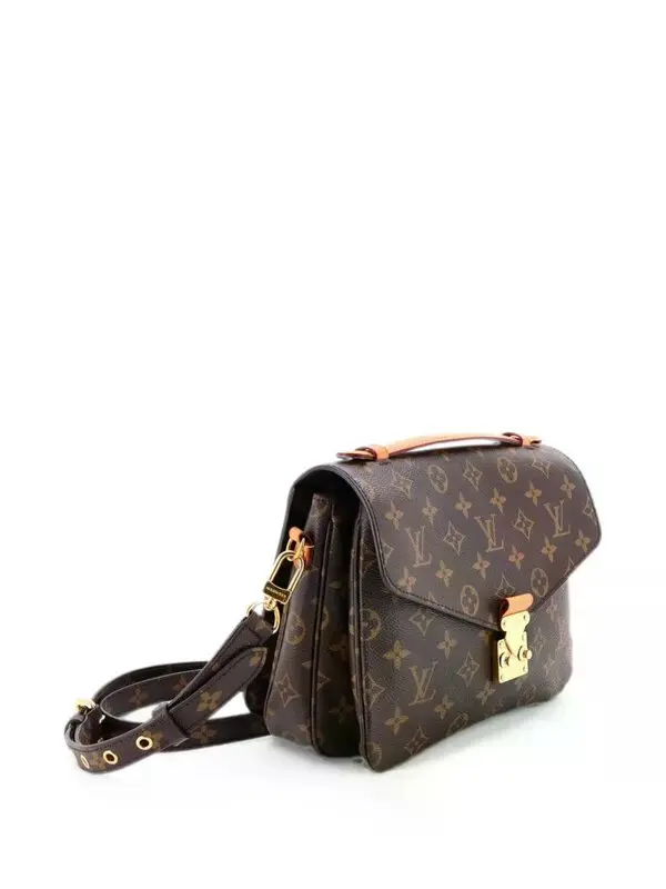 LOUIS VUITTON Monogram Canvas Pochette Metis Crossbody Bag
