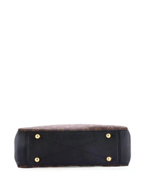 LOUIS VUITTON Monogram Canvas Shoulder Bag