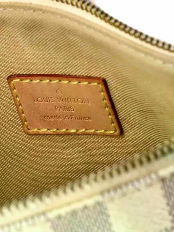 LOUIS VUITTON Damier Bosphore Pochette Crossbody Bag