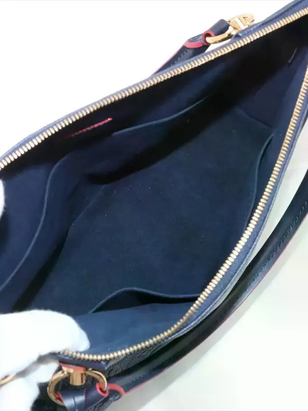 LOUIS VUITTON 2019 Monogram Empreinte V Tote Mm Satchel