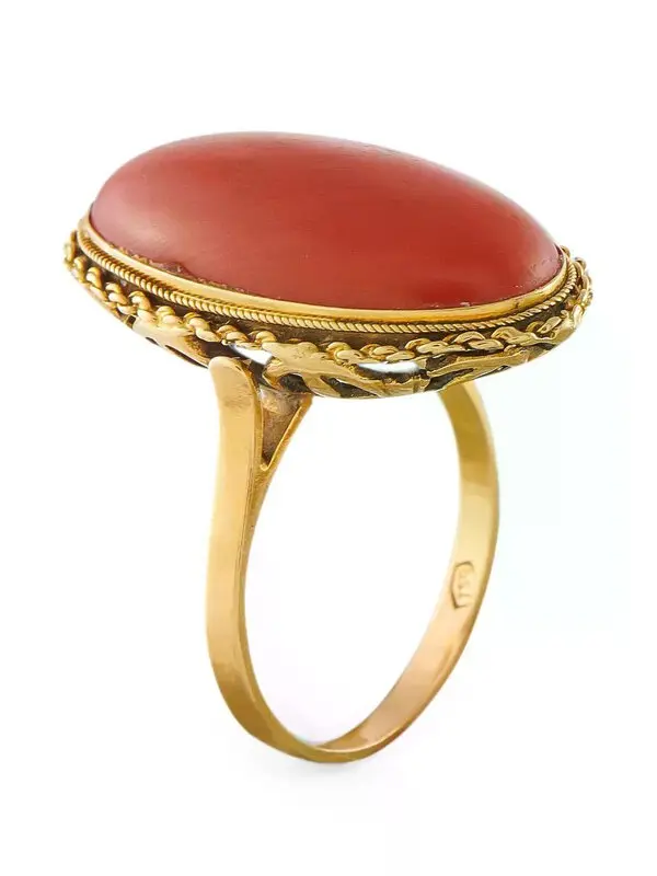 LB EXCLUSIVE 18k Yellow Oval Coral Cocktail Ring