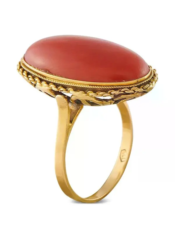 LB EXCLUSIVE 18k Yellow Oval Coral Cocktail Ring