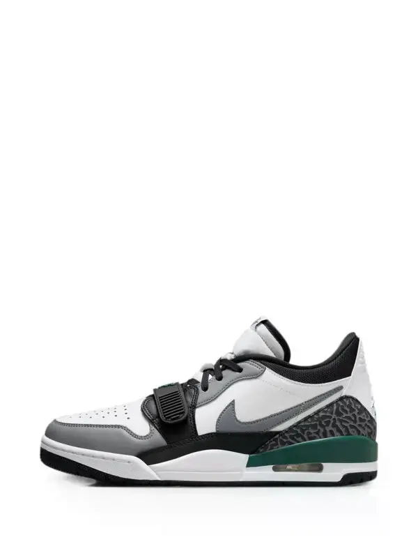 JORDAN Air Legacy 312 Low Sneakers