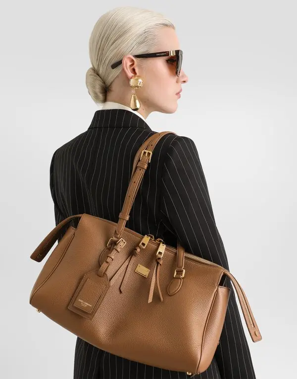 Dolce & Gabbana Medium Vittoria Handbag In Calfskin - Brown