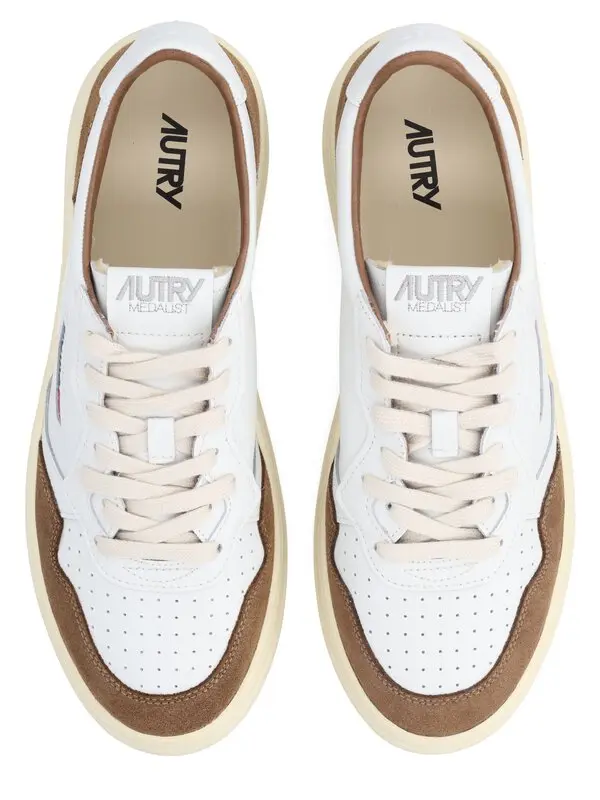 AUTRY Medalist Low Sneakers